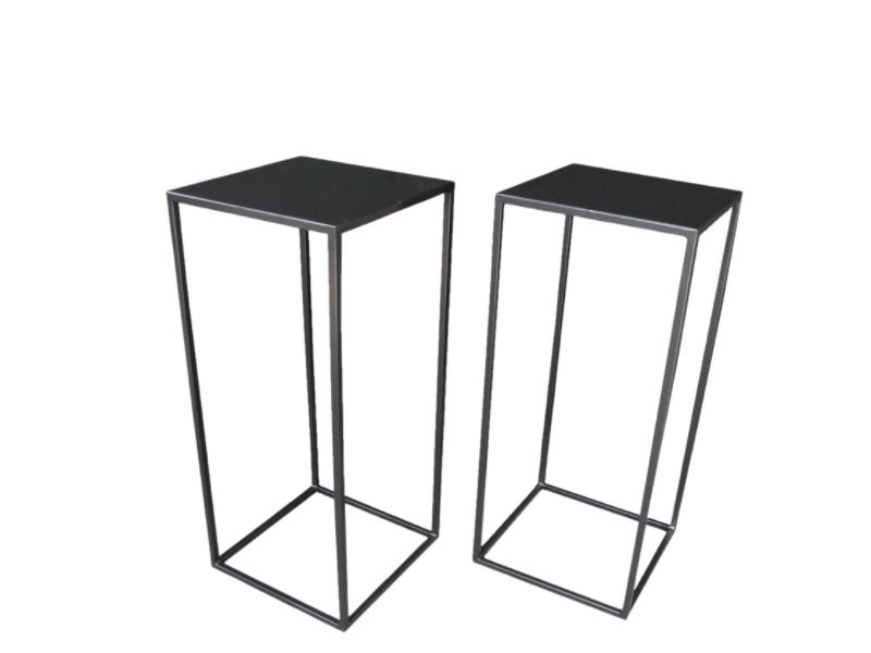 Metal Plinths | Metal Framed Plinth Displays